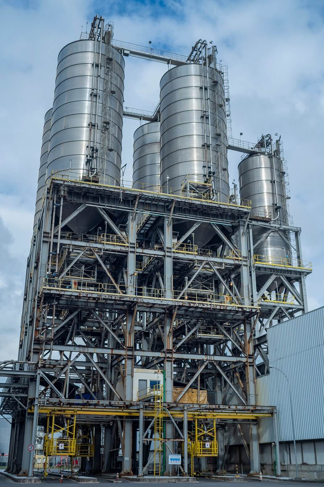 ALPEK POLYESTER - Governança